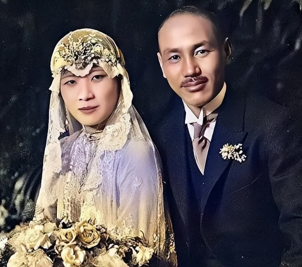 Soong Meiling and Tan Yankai: The "Brother and Sister Love" that ...