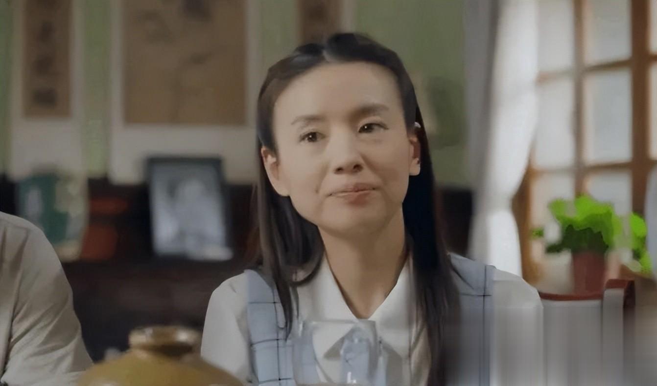 Only when 46-year-old Chen Shu and 43-year-old Dong Jie were in the ...