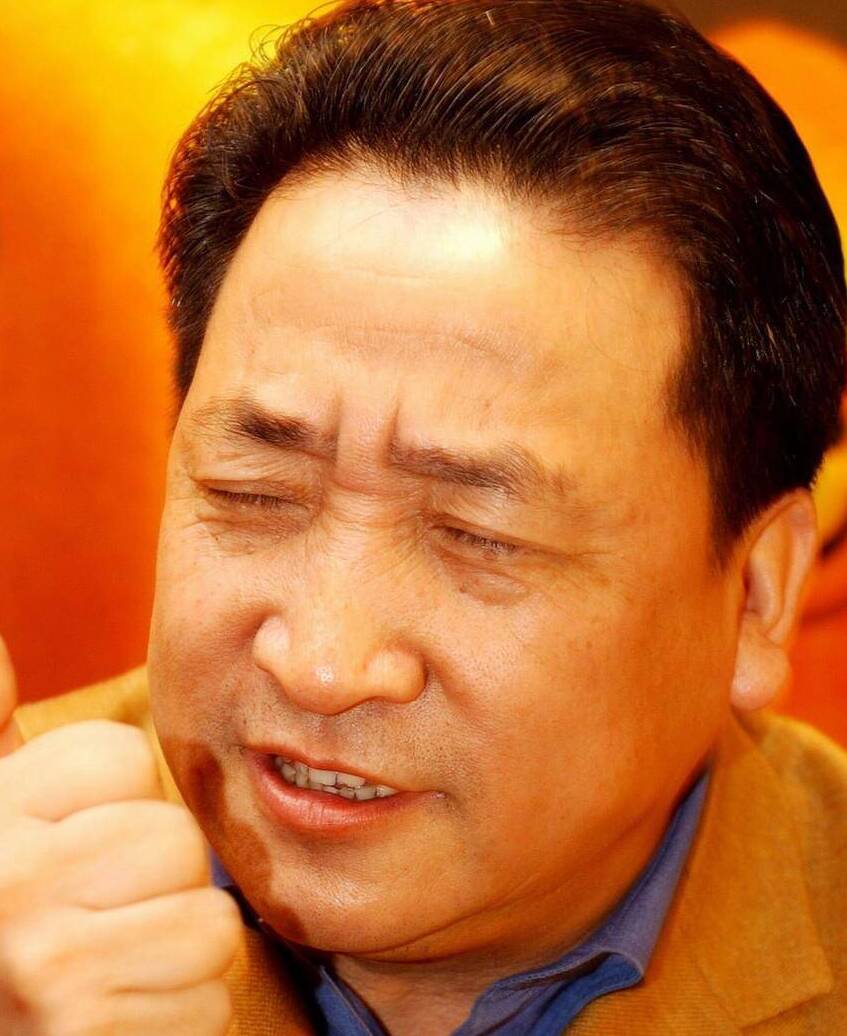 With a 20-year age gap in age, why did Yuan Yin leave Hou Yaowen and ...