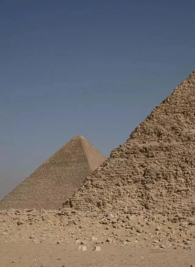 A series of numbers left in the ancient Egyptian pyramid: 142857, what ...