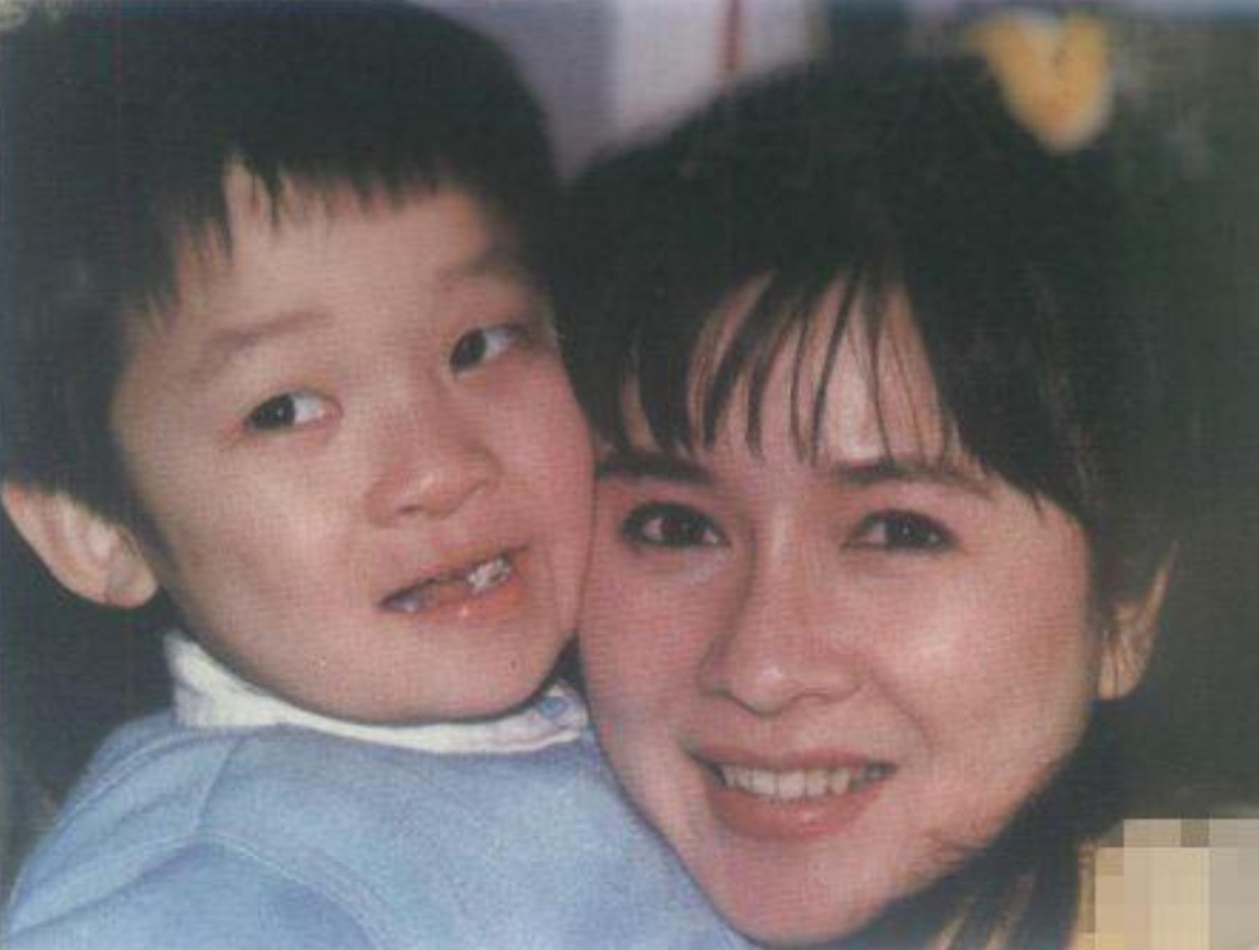 Cai Ming's son Ding Ding: used to be the screenwriter of "Tai Jiong ...