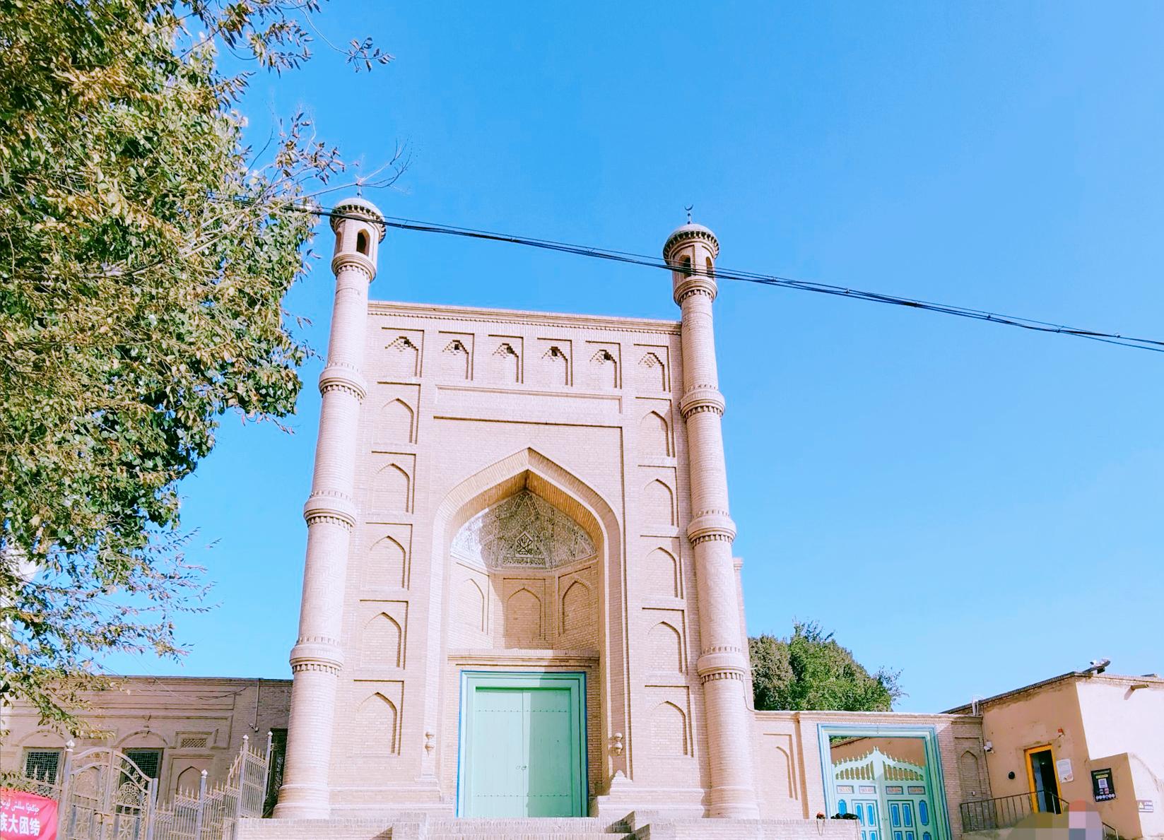 Using 4.8 million eggs as glue?The second largest mosque in Xinjiang ...