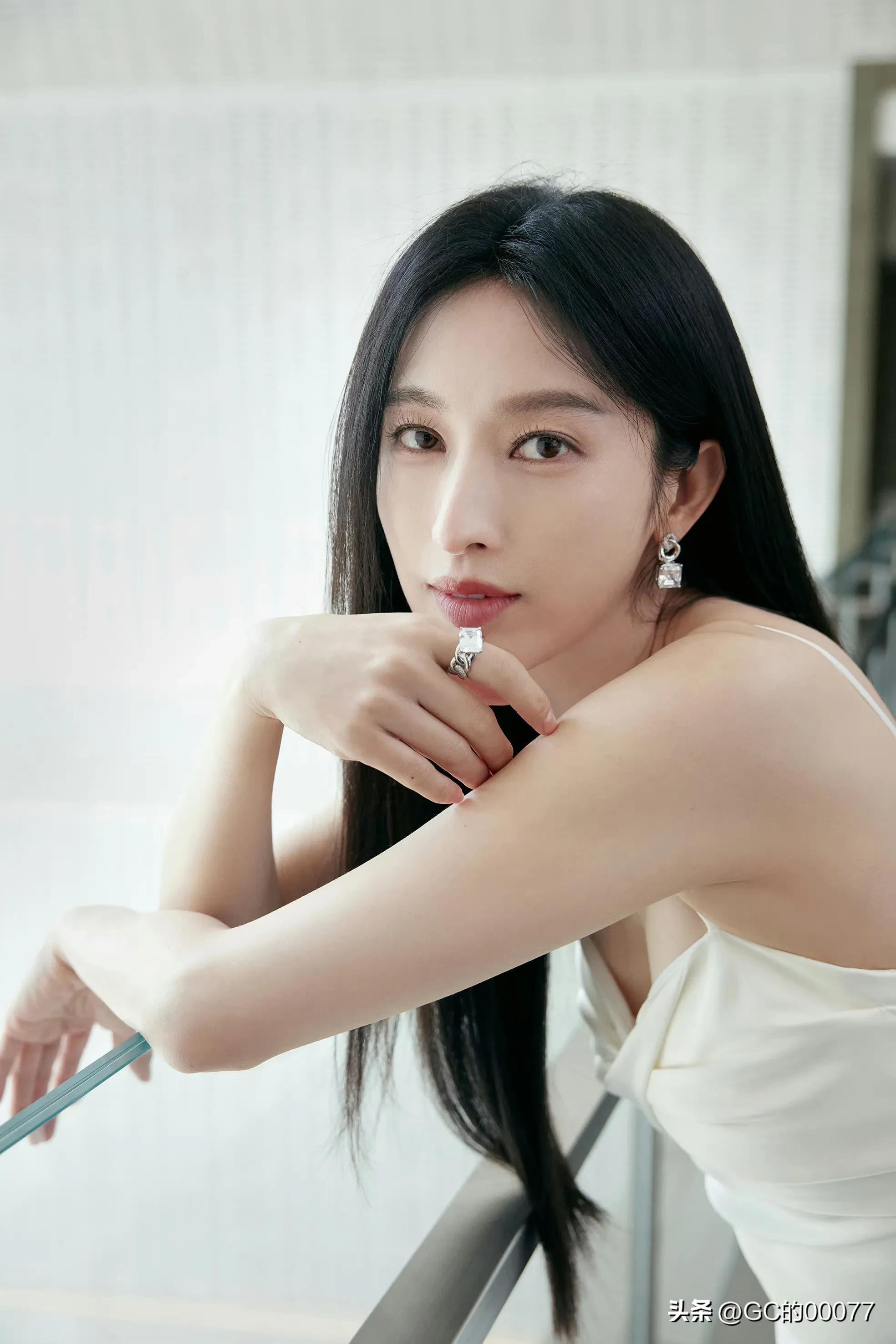 Star picture Zhang Li - iMedia