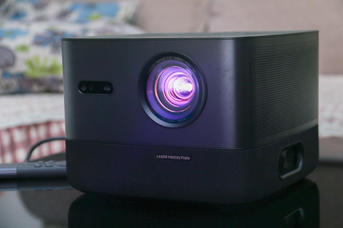 AOC K1S laser projector: 4500 ANSI is worthy of the standard, and it is ...