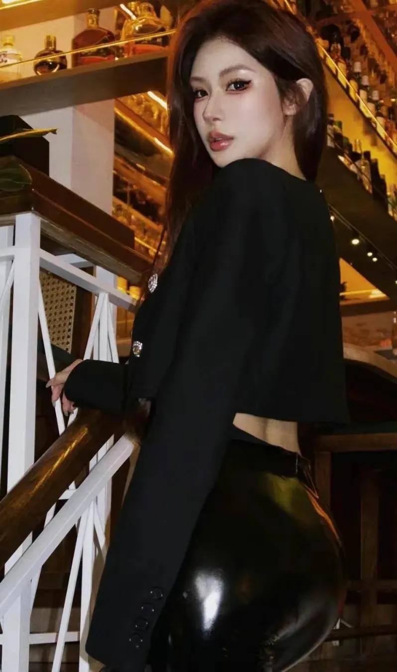 Aesthetic Poetry · Time goes by, dancing for you, passionately in love ...