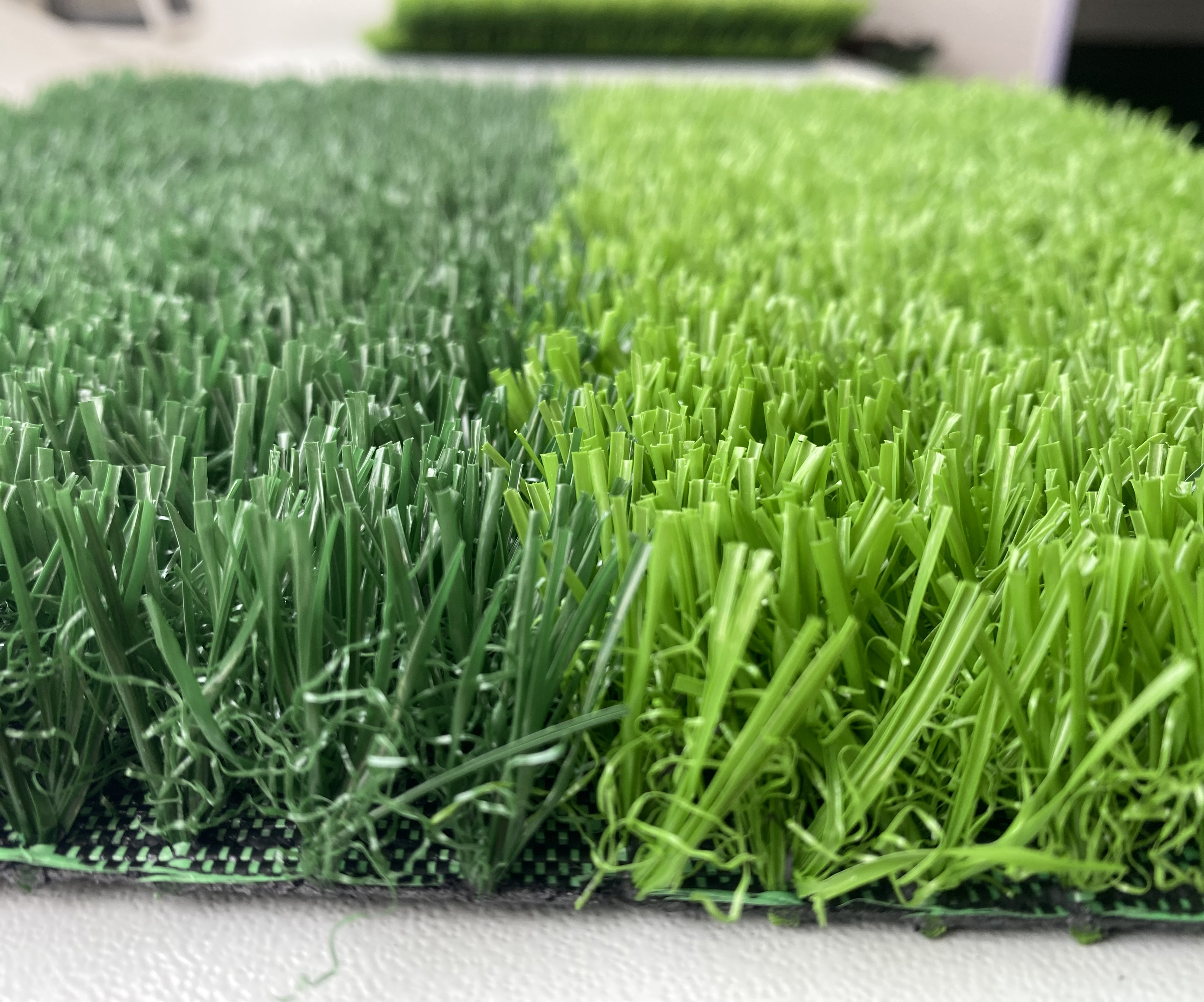 30mm high football field filling-free artificial turf - iNEWS