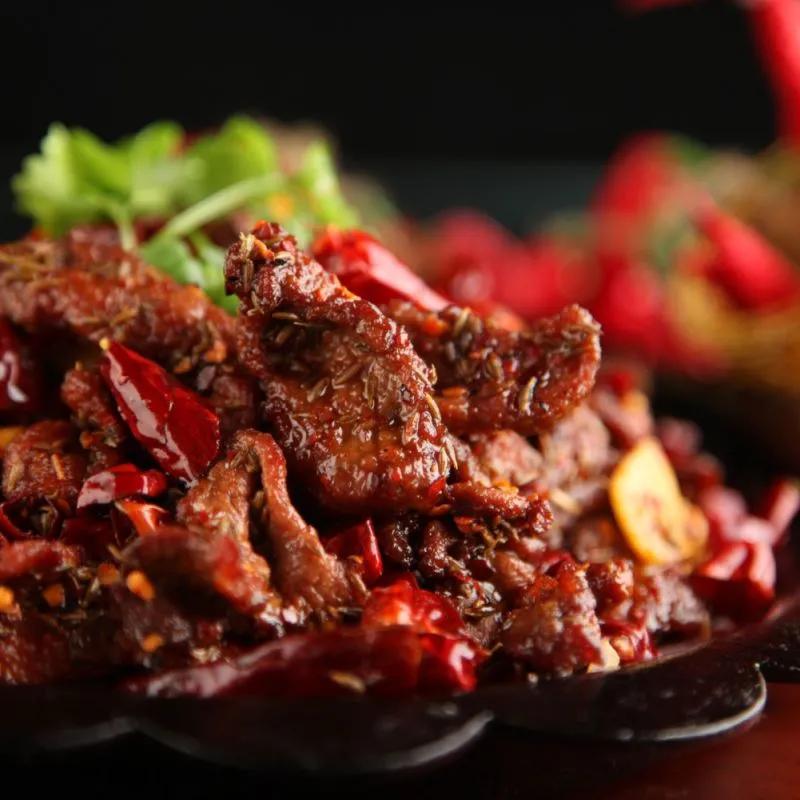 Spicy rabbit head should have been eaten by Sichuanese - iNEWS