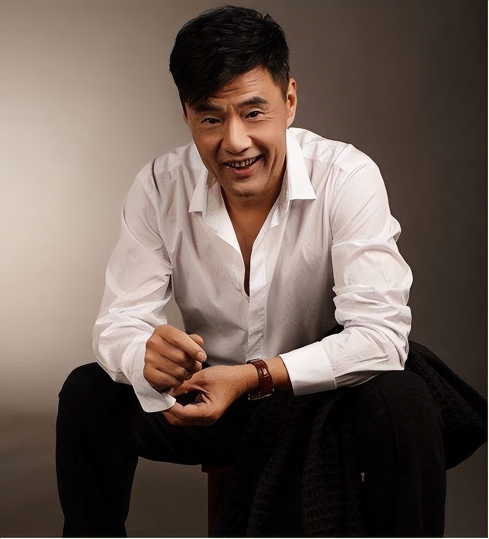 Actor Yu Rongguang: He earns the money and cooks the food. Why does his wife insist on divorcing ...