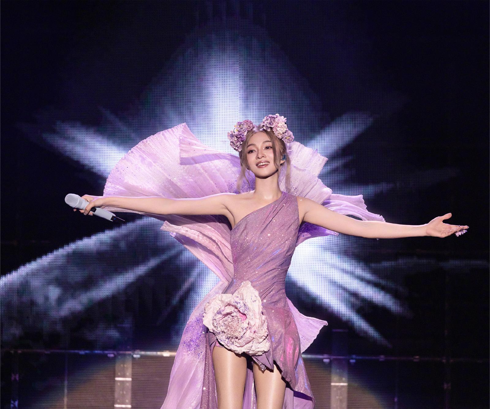 2023 Angela Chang "Fable" Tour Concert Shanghai Station, witness the ...