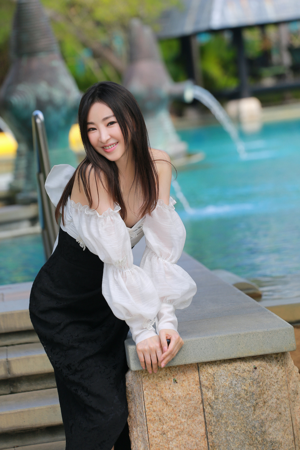 Actor Lin Jing's latest photo exposure opens vacation mode to celebrate ...