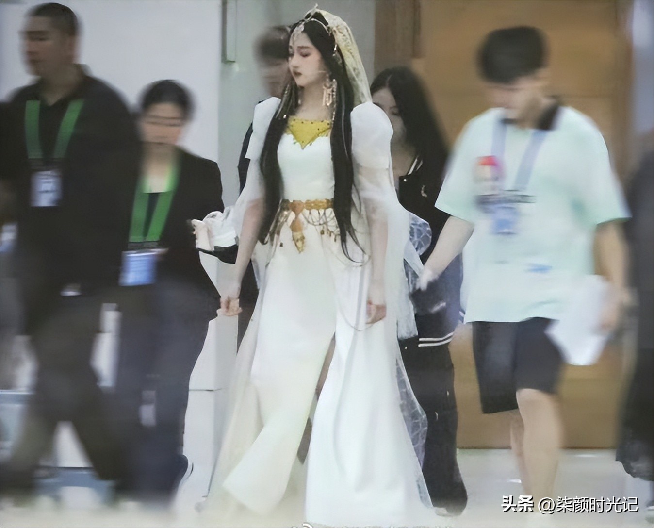 9.15 Entertainment Gua Chengyi Zhu Yilong Hua Chenyu Liu Shishi Zhang ...