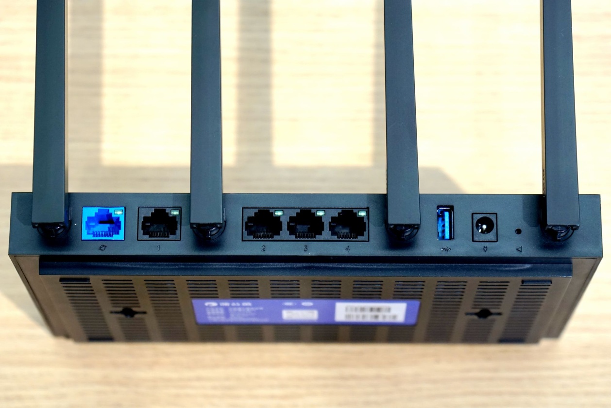 Turning an enterprise-level router into a home, it turns out to be so ...