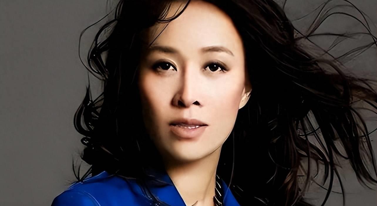 Zang Tianshuo couldn't swallow this breath after he smashed up Na Ying's concert and was beaten ...