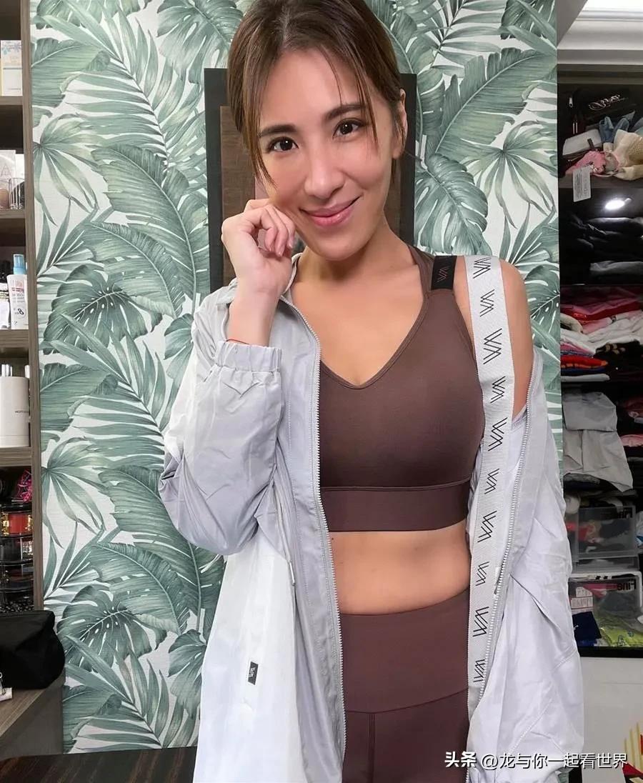 20 years of notoriety! Xiao Zhen sweetly posted a family portrait "Ding ...