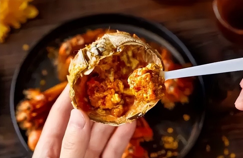 Crab roe and crab paste which is delicious - iNEWS