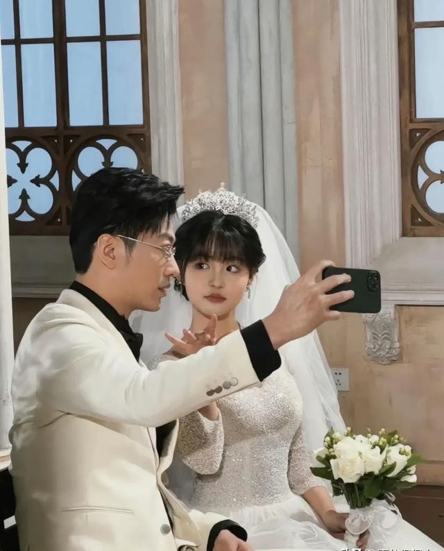 Uncle and Lolita combination Yu Long Yang Miemie, Zhen Ziqi Jia Yixuan, Wang Daotie Jiang Shiqi ...