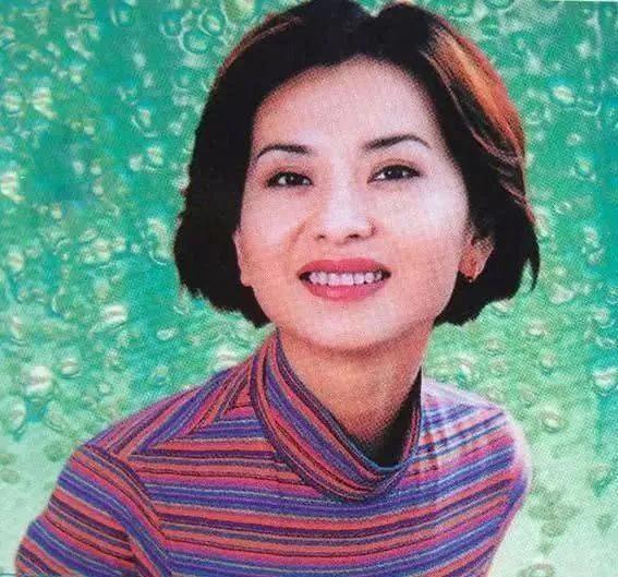 Singer Gan Ping: Marrying a football player and stepping back, how is ...