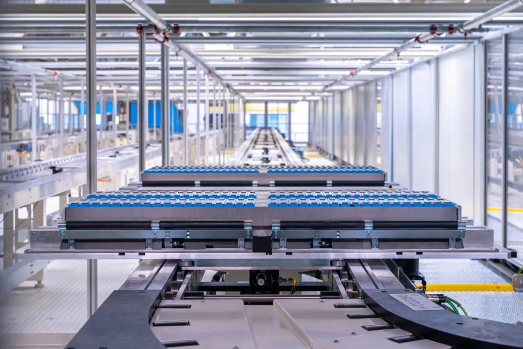 BMW's second battery module production line in Leipzig starts ...