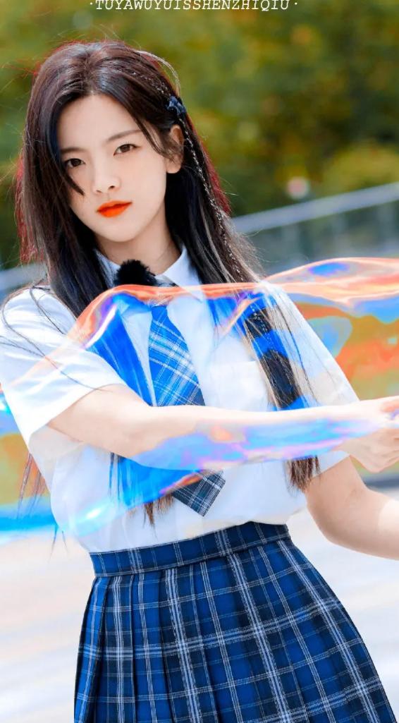 Small gossip of stars such as Yang Chaoyue, Hu Ge, and Li Yifeng - iNEWS