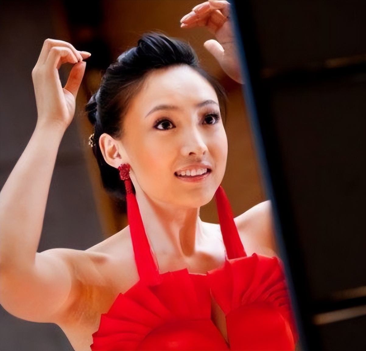 Actor Bai Jing: Married at the age of 27, cheated at the age of 28 ...