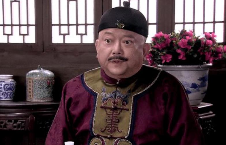 It was only 5 days since He Shen was imprisoned and died. Before his ...