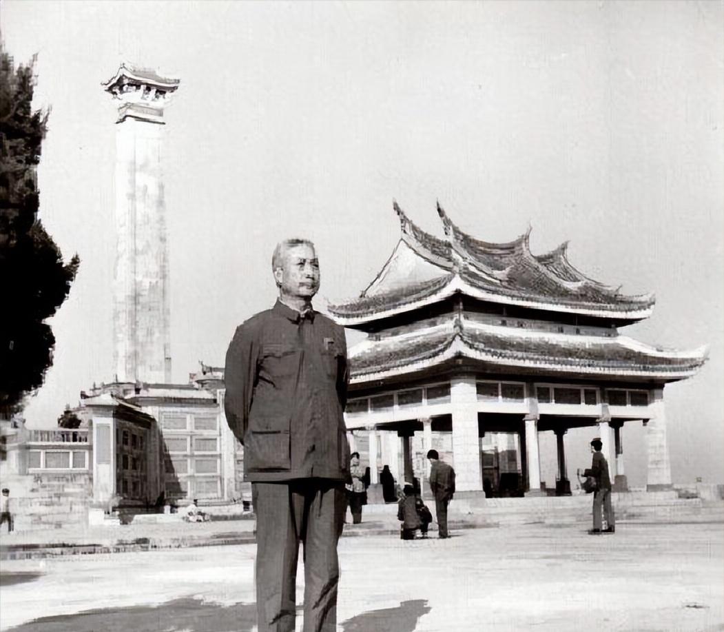 Shui Yishi, the daughter of Shui Junyi, entered CCTV. After a famous ...
