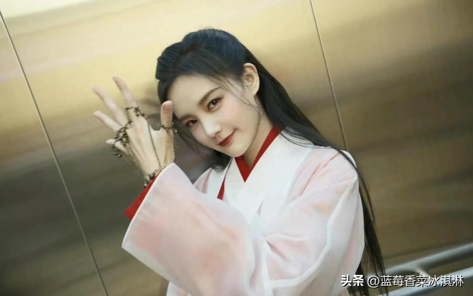 Li Yitong and Liu Xiening Zixia Fairy replayed "A Chinese Journey to ...