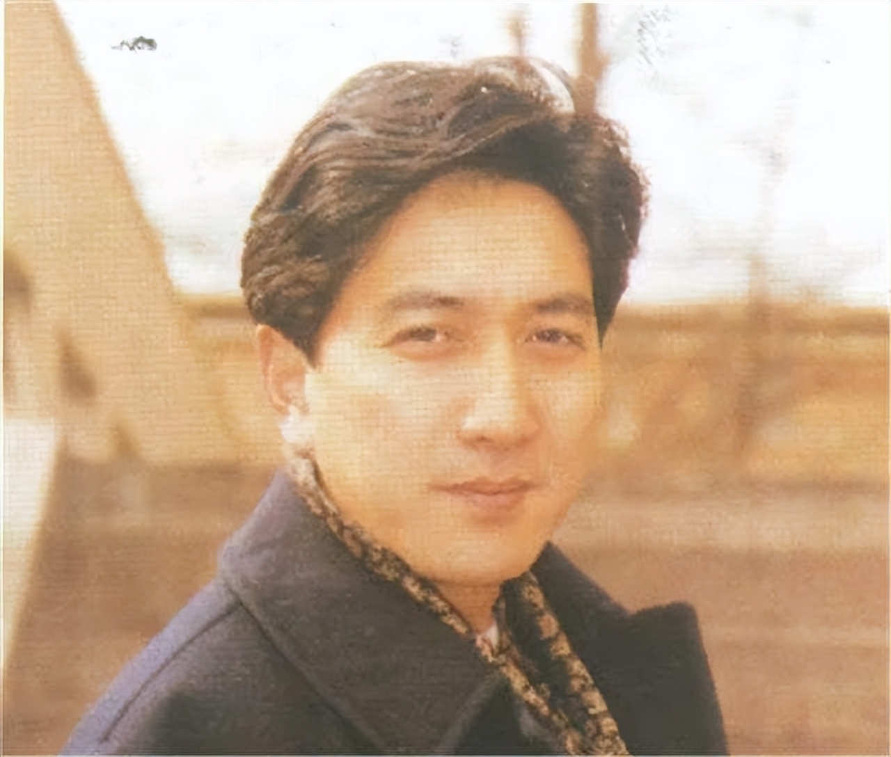 Shui Junyi: Abandoning his bad wife and turning to marry Yang Di, who ...