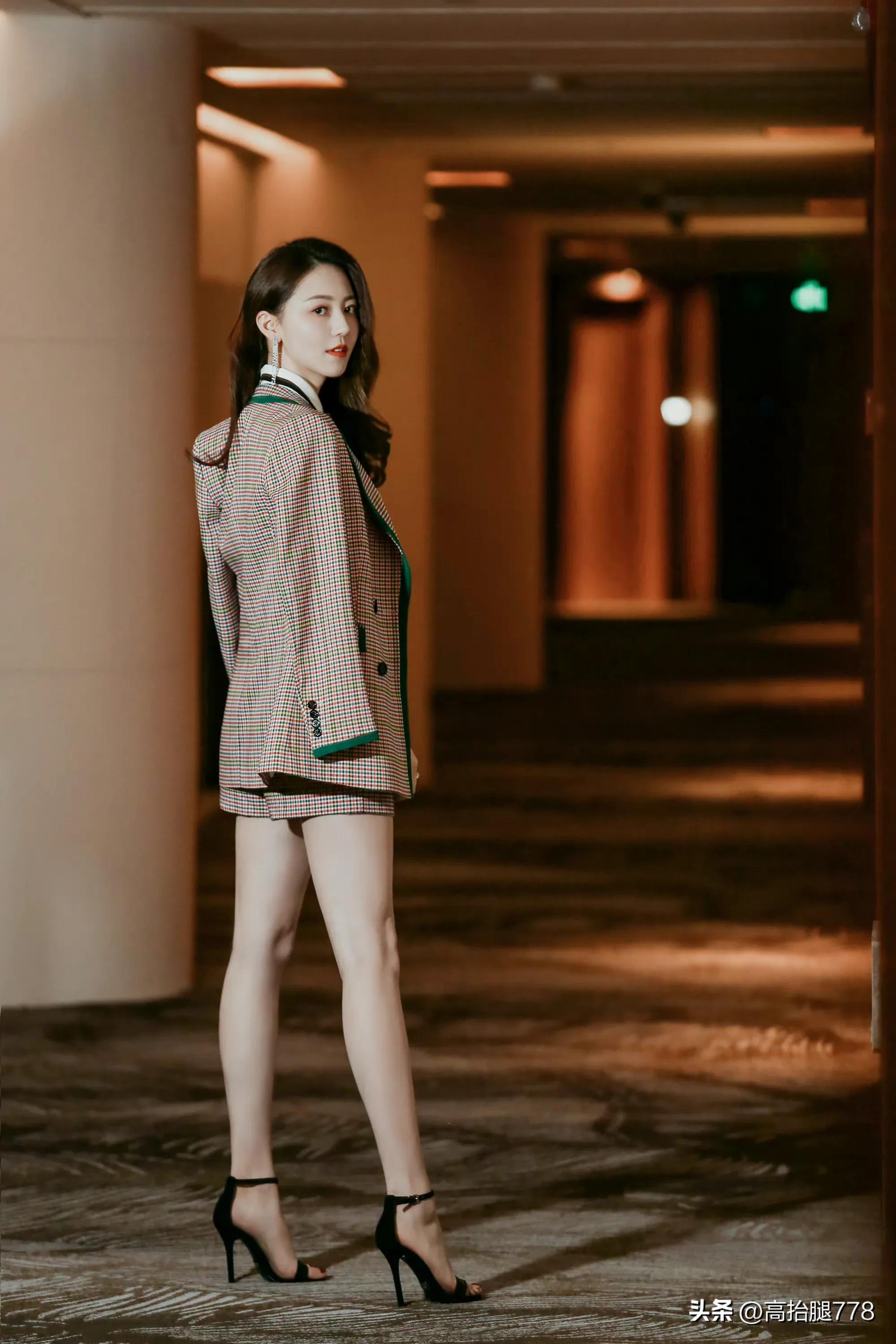 Top fit body!Zhang Meng - iNEWS