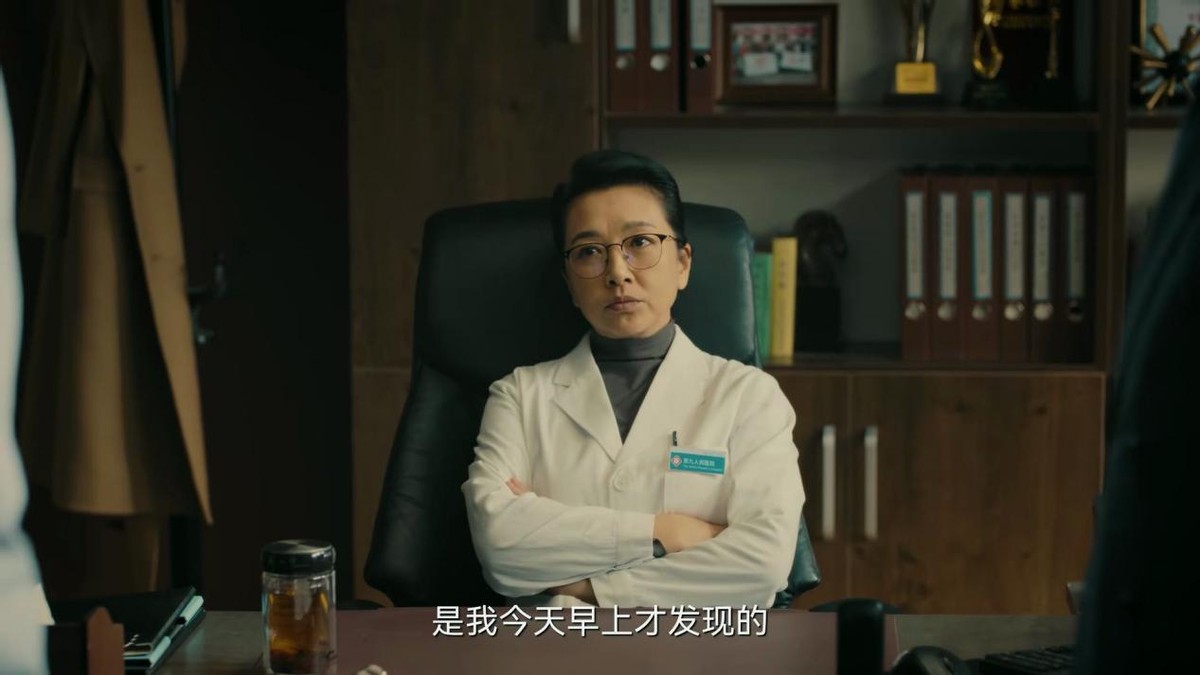 "Awakener": The villain washes white, and the decent dyes ink?Who do ...