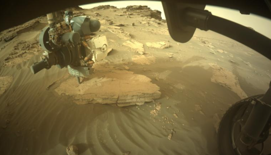 'Perseverance rover' discovers mysterious rope on the surface of Mars ...