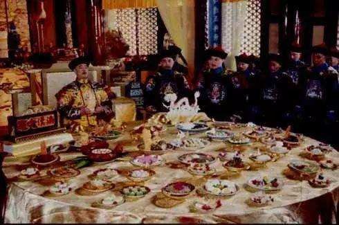 See what ancient emperors ate - "Palace Royal Food" - iNEWS