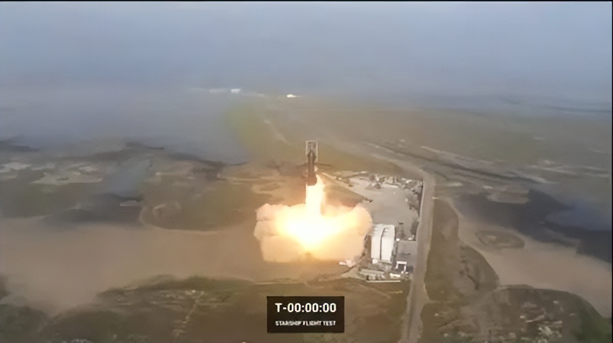 The starship exploded! Why are they still cheering? - iNEWS