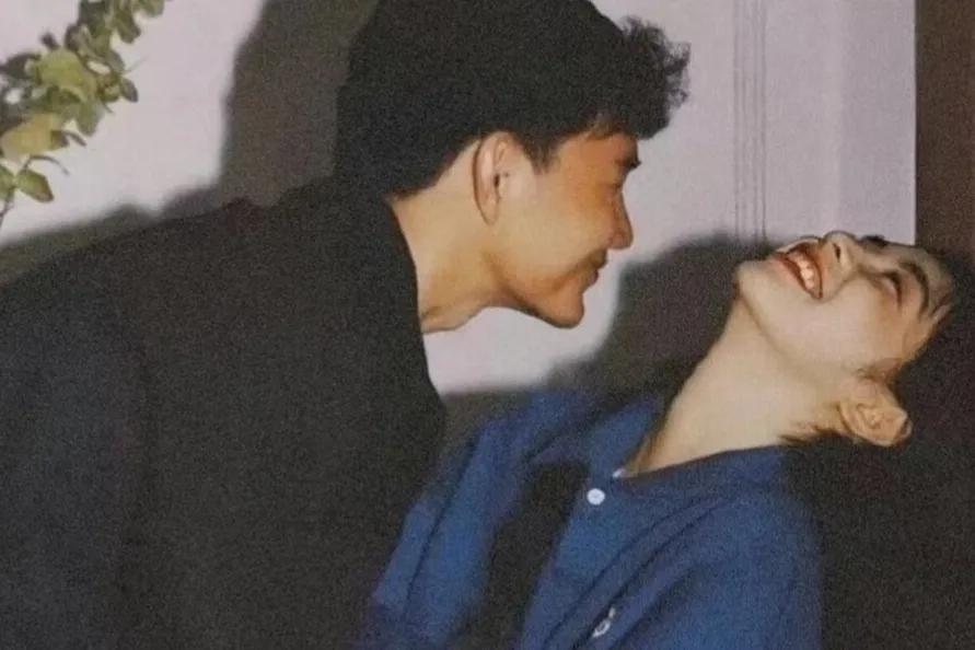 Amazing sentences from those writers - iNEWS