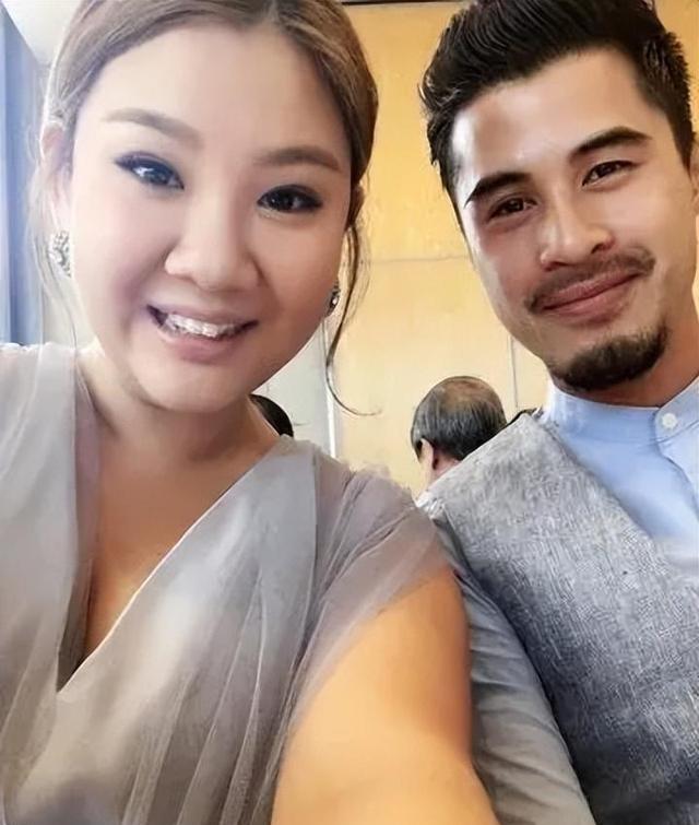 Zheng Xinyi broke down and showed up, her 68 million inheritance is afraid of being cheated by ...