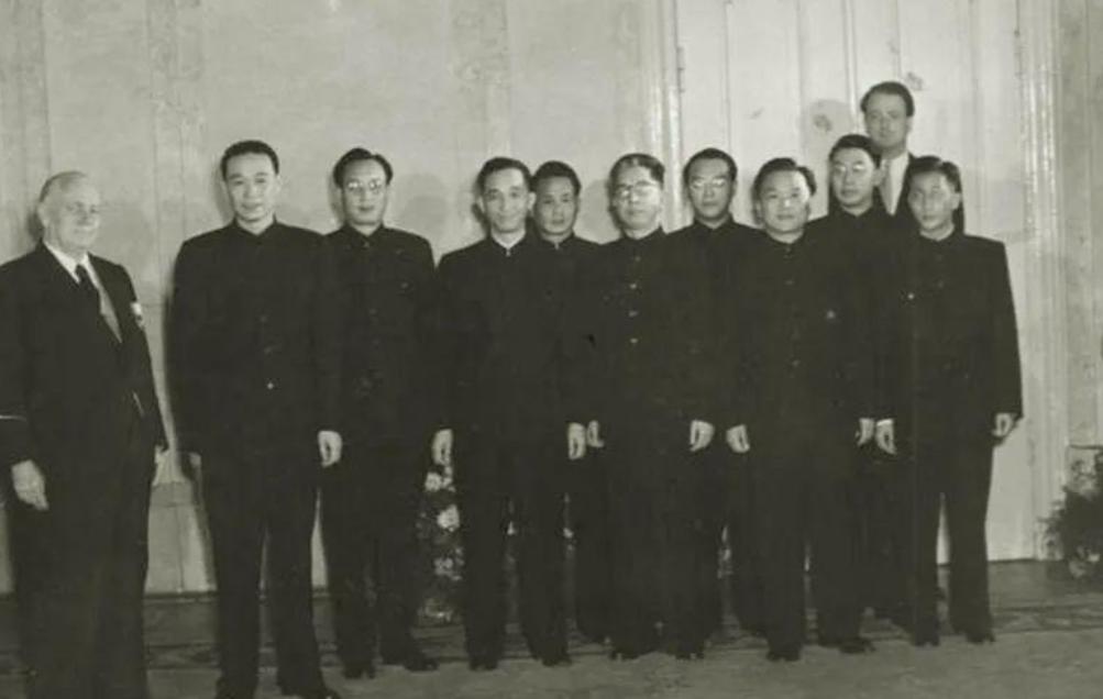 Ji Pengfei pleads for his son and goes to the last person he should ...