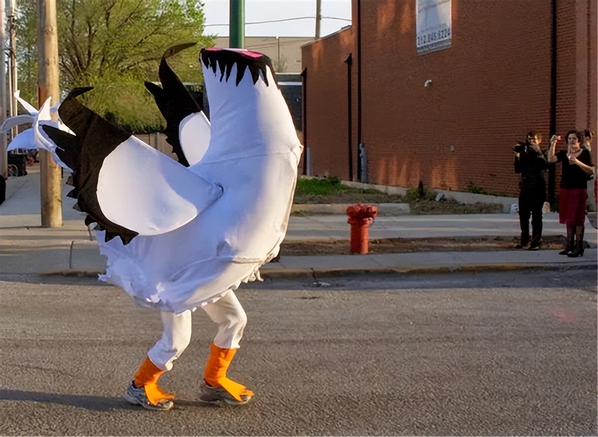 Legendary American headless chicken Mike: He lived 18 months after his ...
