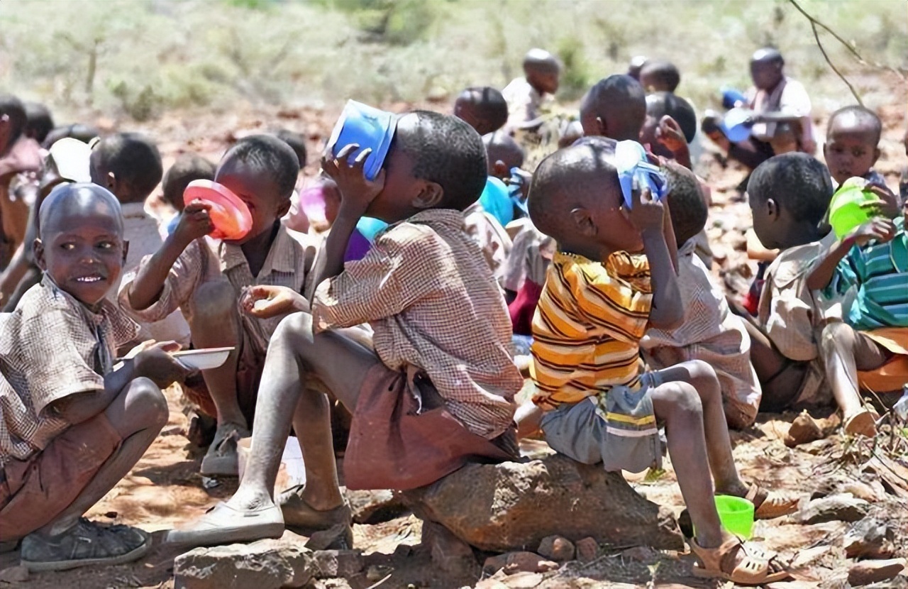 How long can a person live without food?The mysterious starvation ...