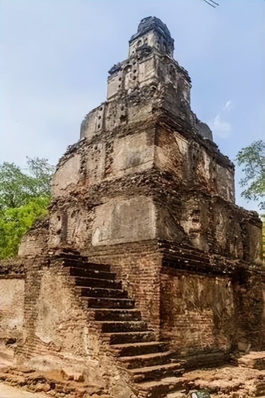 Gender system and women's status in ancient South Asian societies ...