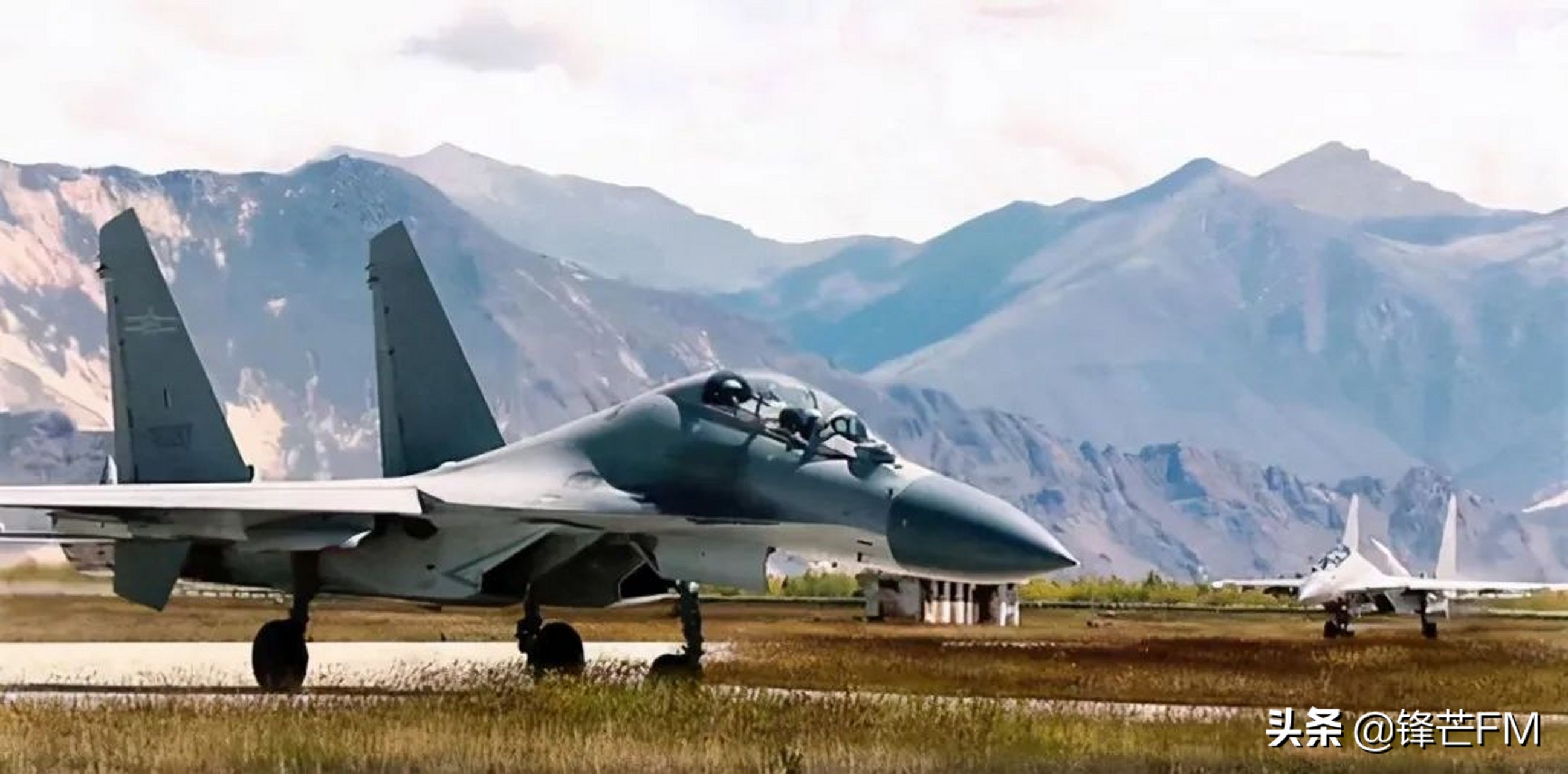 From 1997 to 2022, the 25th year of the Chinese Air Force, from the J-8 ...