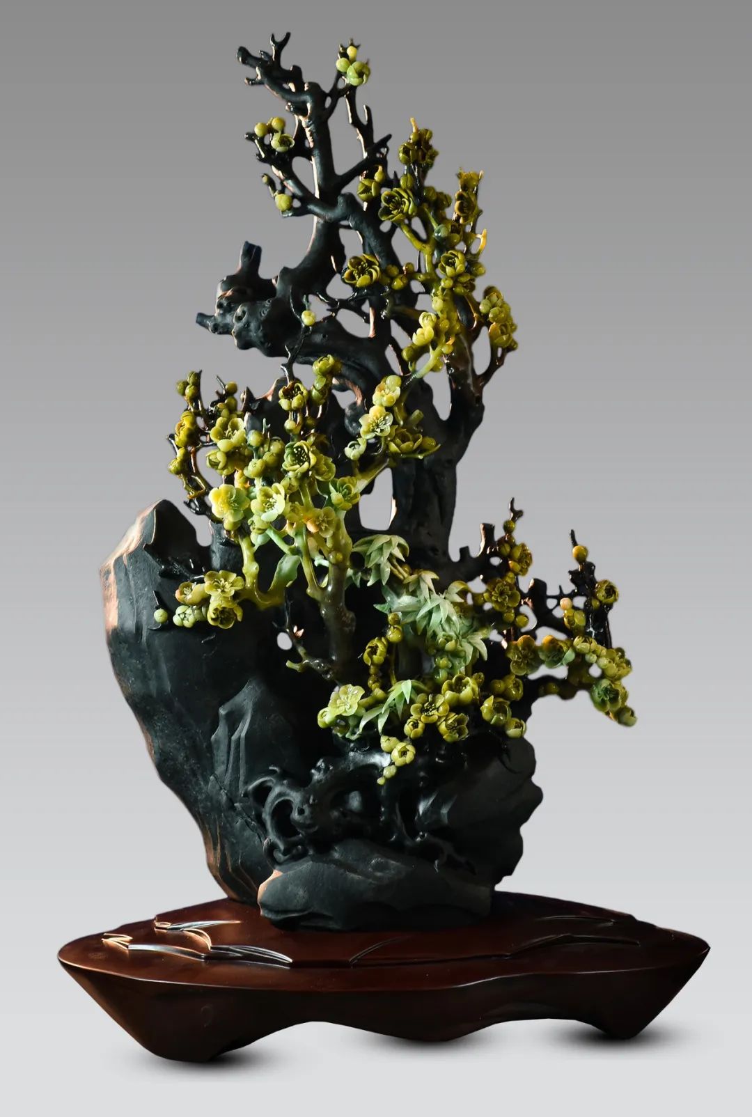 Nanyang Dushan Jade Dating Back to the Yangshao Period - iMedia