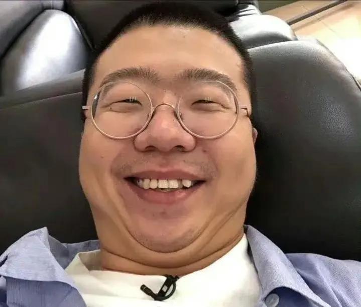 Li Dan, who has multiple roles, is no longer the "Chief Birthday". Is ...