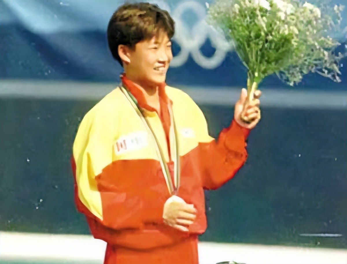 Fu Mingxia married the 26-year-old "God of Wealth" 20 years ago. Now it ...