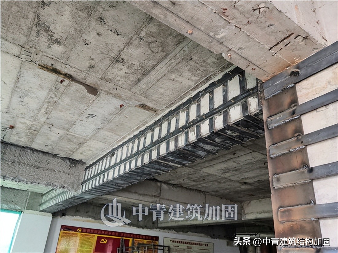 Structural reinforcement method and reinforcement material for building ...