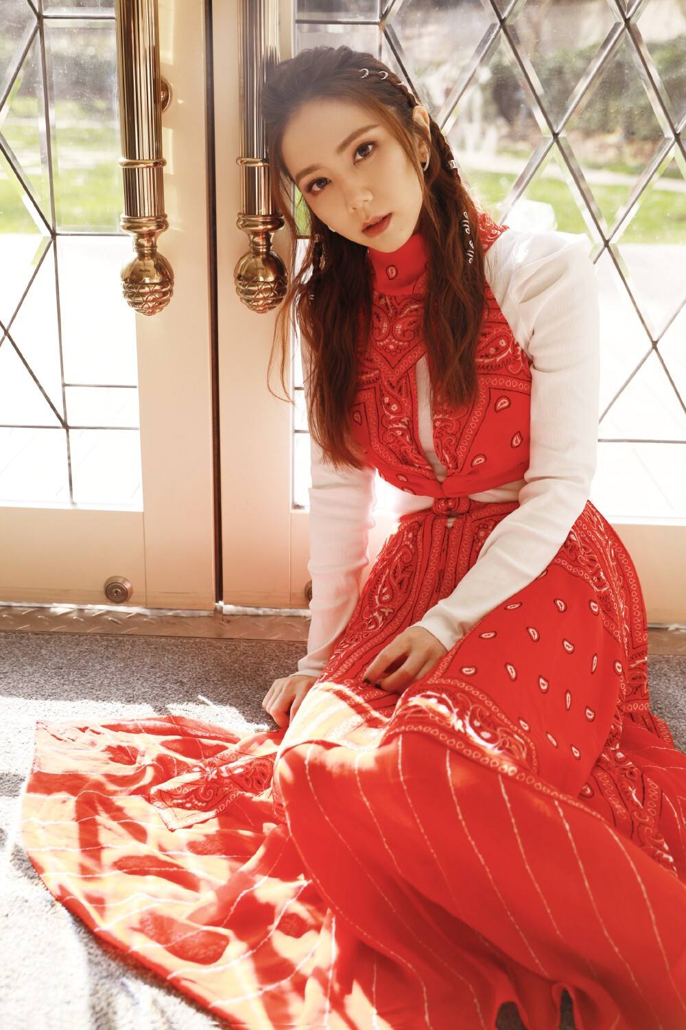 Mingyang Entertainment—Beauty Star—Deng Ziqi - iMedia