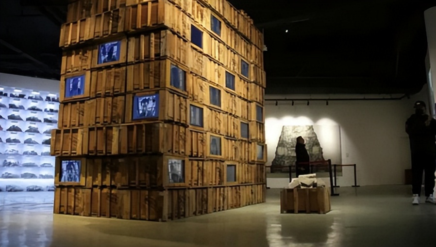 The origin and composition of "dialogue" - Exploring the diverse ...