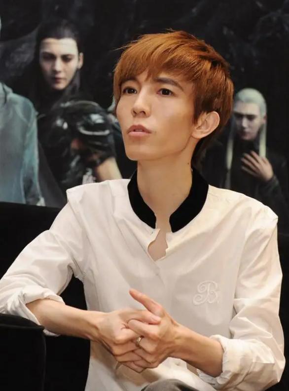 Guo Jingming: From a poor boy to a net worth of 3 billion, his history ...