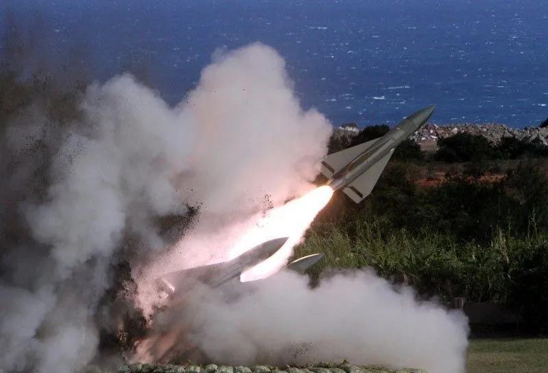 Putin ordered a strong counterattack! The three major air defense ...