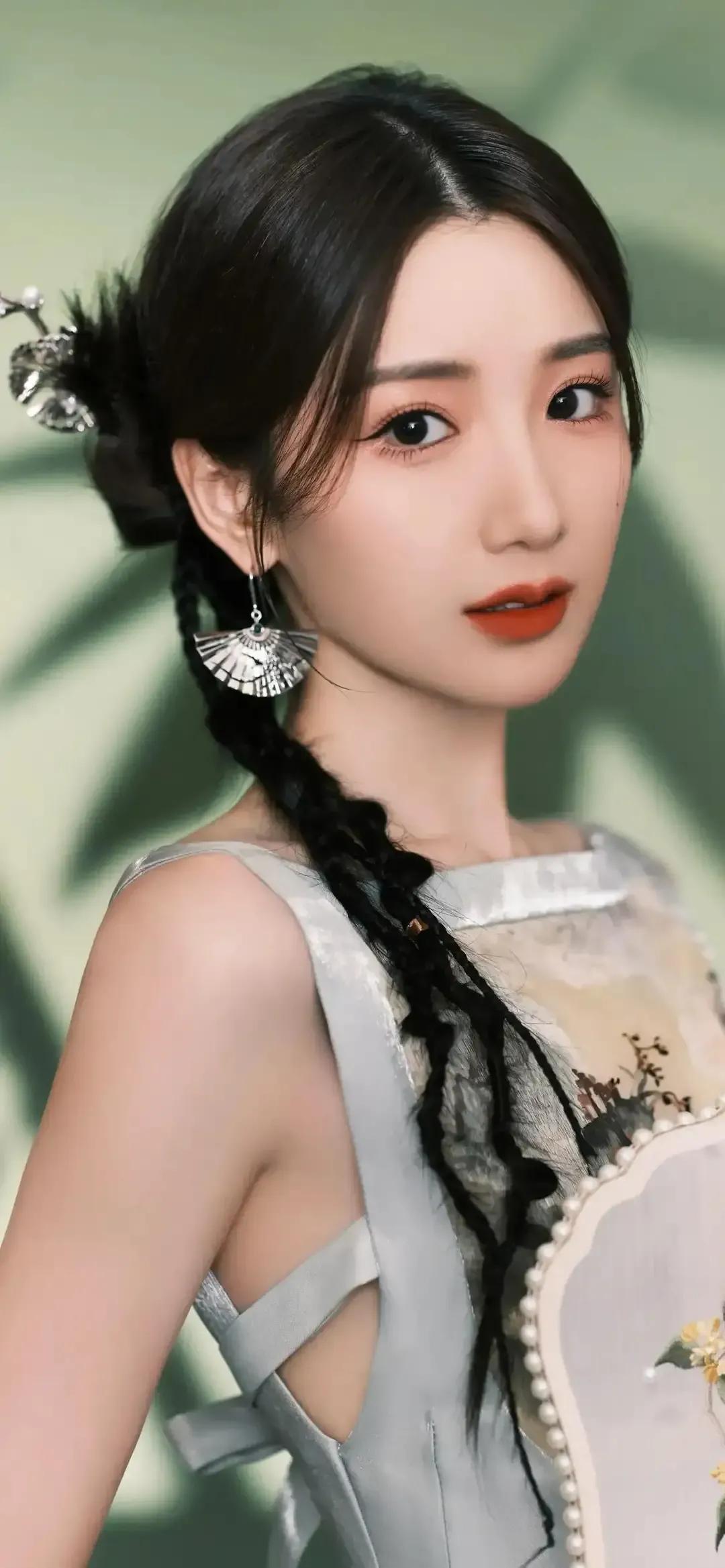 [Mao Xiaotong Wallpaper] Time knows the taste, the years are fragrant - iMedia