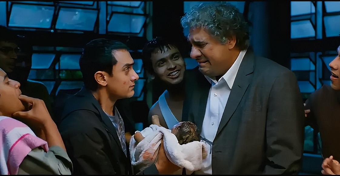 "Three idiots make trouble in Bollywood": a wonderful movement ...